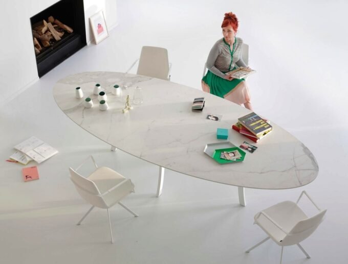 pera ellipse armchair - NUANS