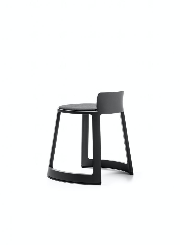 revo low stool - NUANS