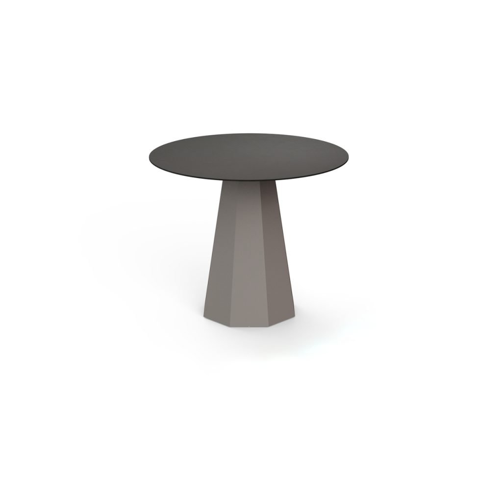tori round outdoor table - NUANS