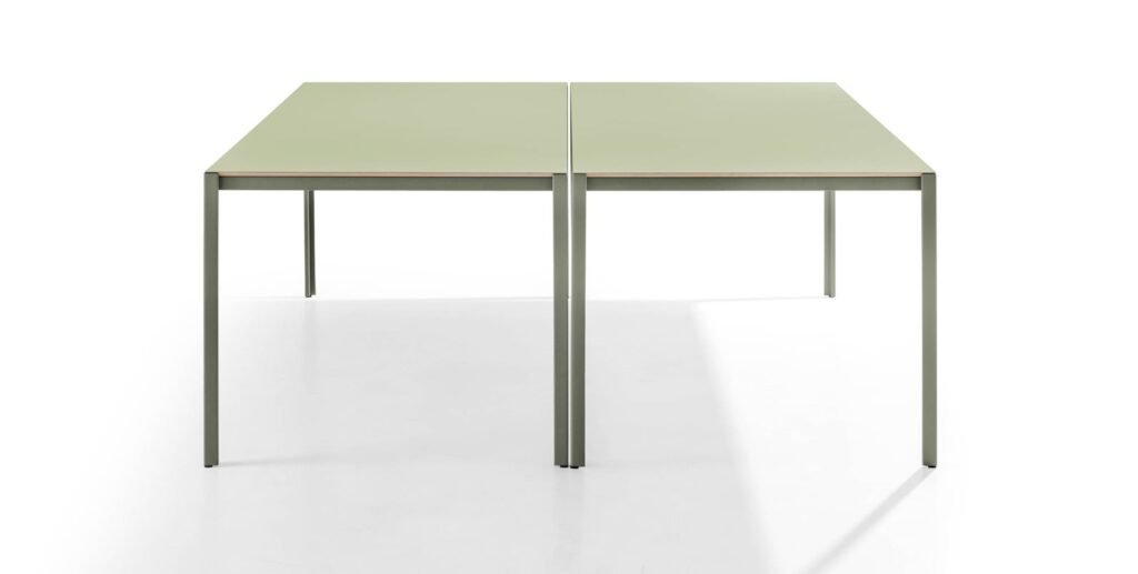 sarek table - NUANS