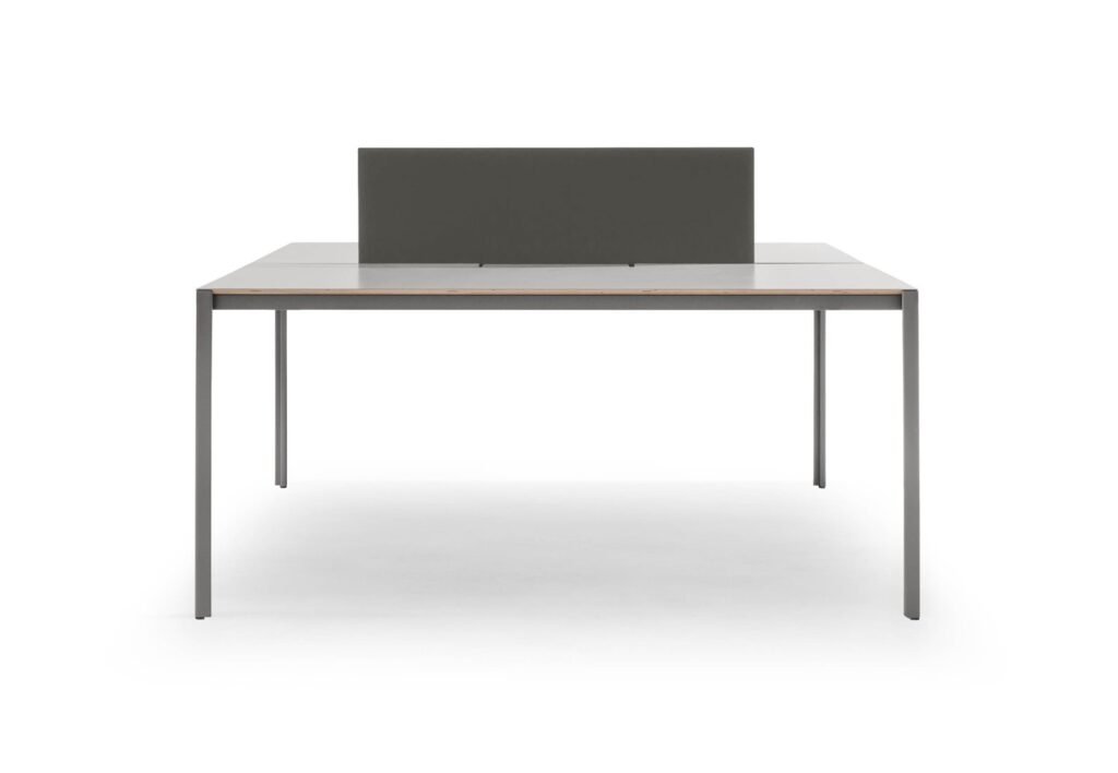 sarek table - NUANS